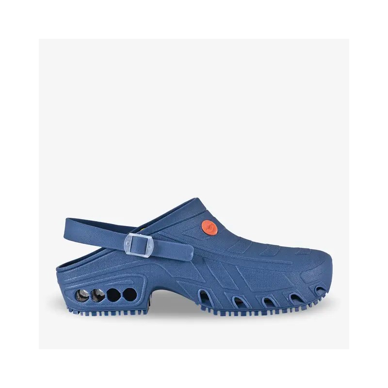 Safety Jogger OXYCLOG OB ESD SRC Clog – Autoclavable, Slip-Resistant ...